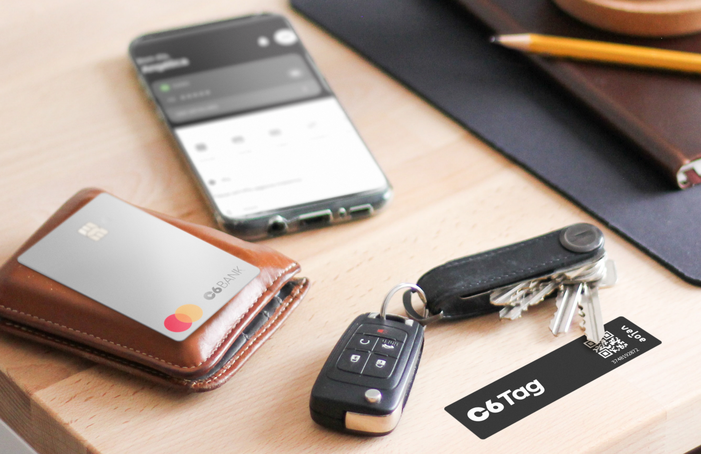 C6 Tag e C6 Taggy: qual a diferença entre os adesivos? | Blog C6 Bank